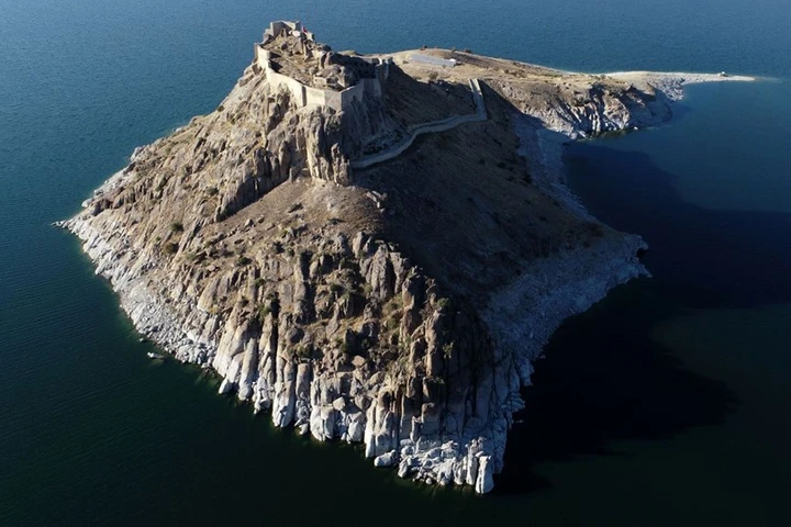 Pertek Gezilecek Yerler